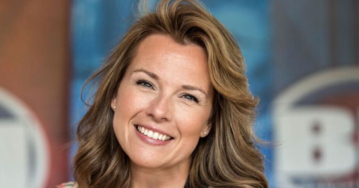 Christina Trevanion de Bargain Hunt, deux transformations corporelles ...