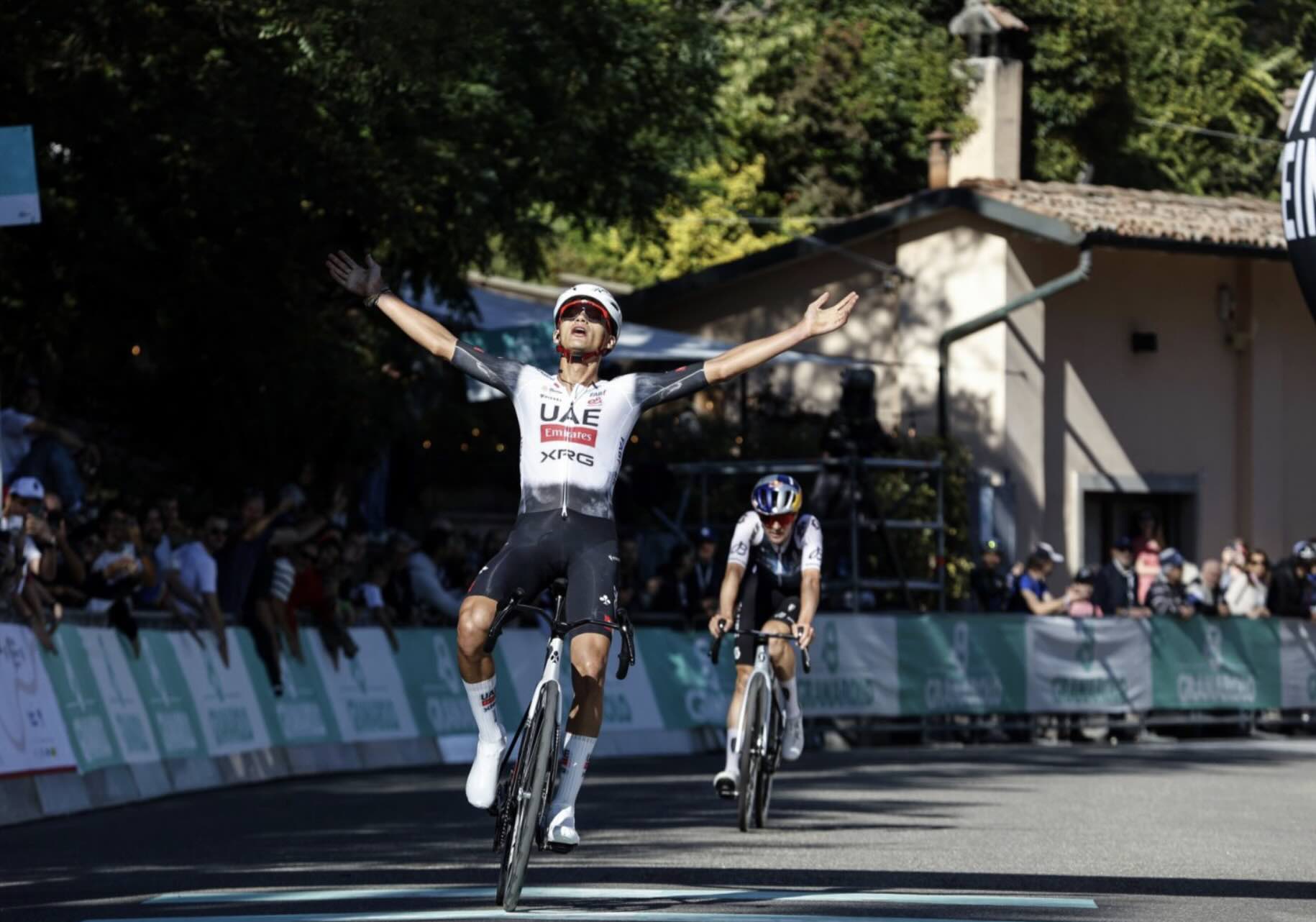 Tour d'Émilie 2025 : Isaac Del Toro invincible